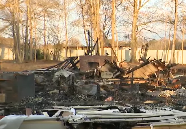 Georgia family returns from Christmas-lights outing to find home ...